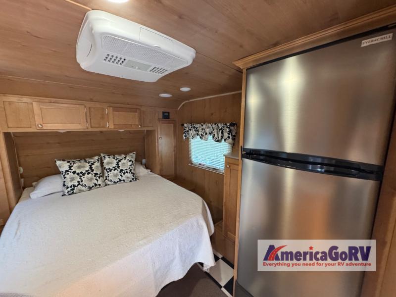 Used 2019 Riverside RV Retro Silver Series 179 Travel Trailer at ...