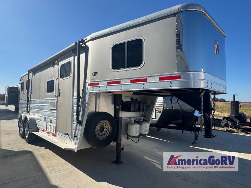 Used 2014 KIEFER FREEDOM FREEDOM Horse Trailers with living quarters at ...