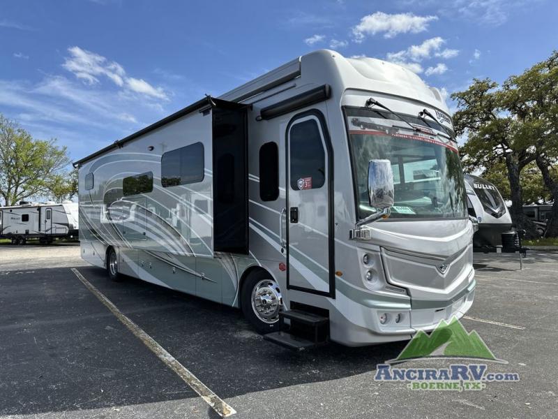New 2024 Fleetwood RV Discovery LXE 40M Motor Home Class A - Diesel at ...