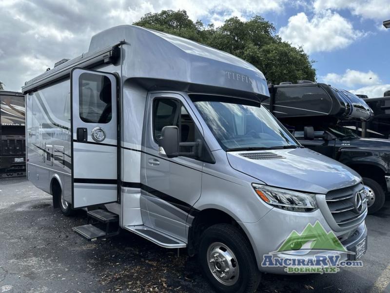 Used 2021 Tiffin Motorhomes Wayfarer 25 RW Motor Home Class C at Ancira ...