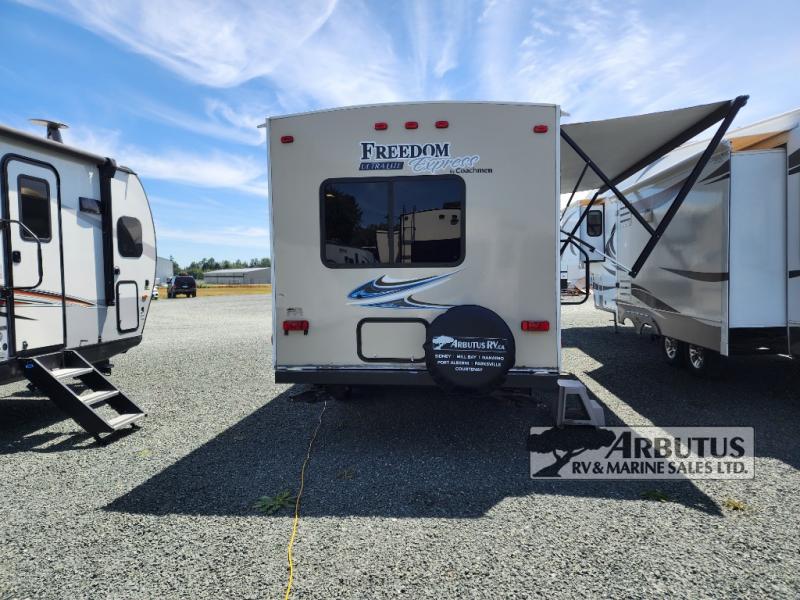 Used 2019 Coachmen RV Freedom Express Ultra Lite 204RD Travel Trailer ...