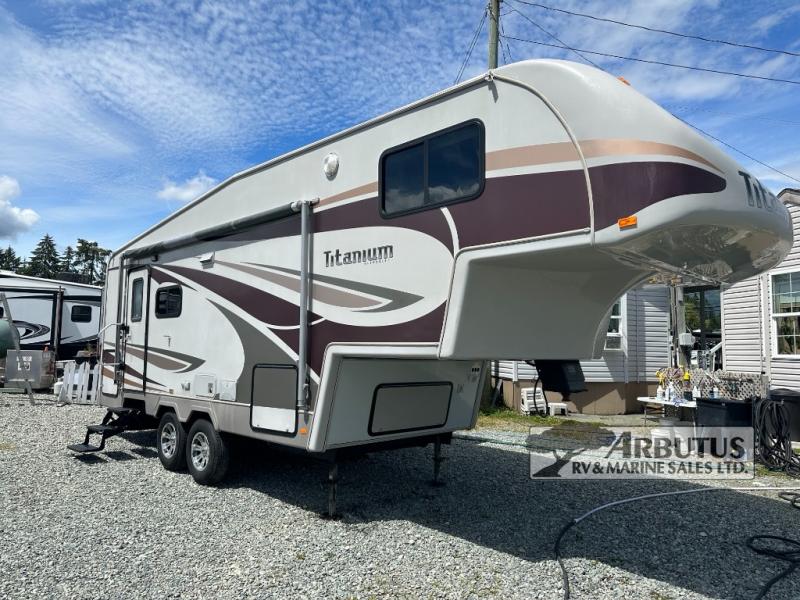 Used 2008 Glendale Titanium Tour Edition 25E30 Fifth Wheel at Arbutus ...
