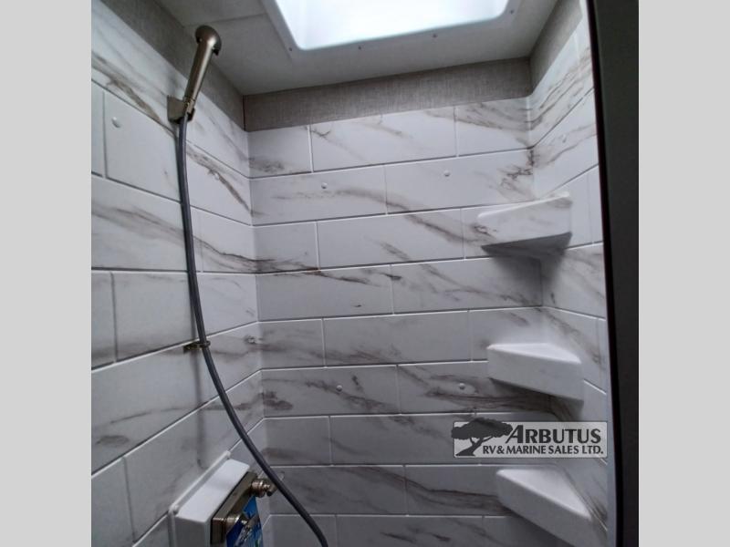 New 2024 Thor Motor Coach Echelon LC28 Motor Home Class C at Arbutus RV ...