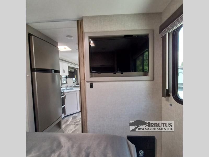 New 2024 Thor Motor Coach Echelon LC28 Motor Home Class C at Arbutus RV ...