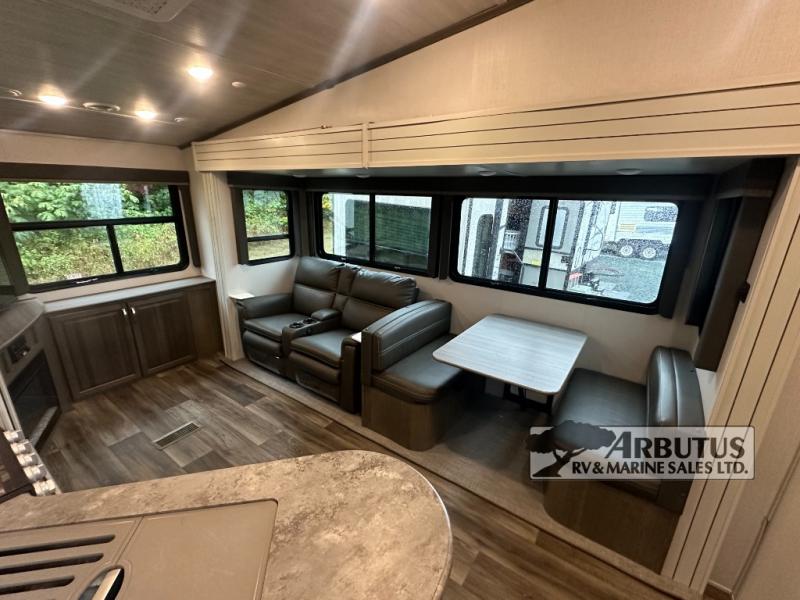 Used 2022 Keystone RV Cougar Half-Ton 25RES Fifth Wheel at Arbutus RV ...