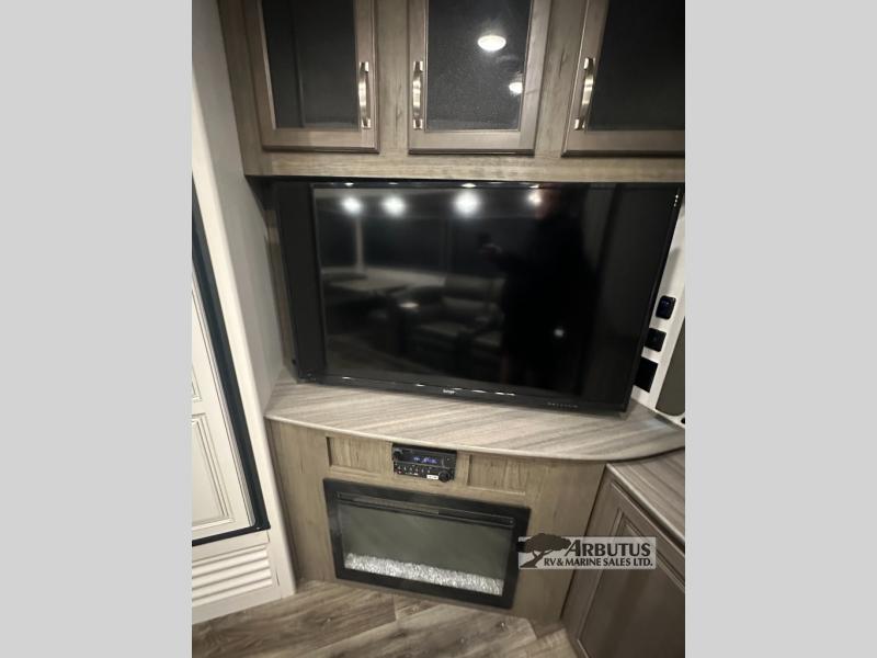 Used 2022 Keystone RV Cougar Half-Ton 25RES Fifth Wheel at Arbutus RV ...