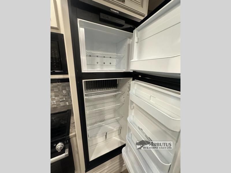 Used 2022 Keystone RV Cougar Half-Ton 25RES Fifth Wheel at Arbutus RV ...