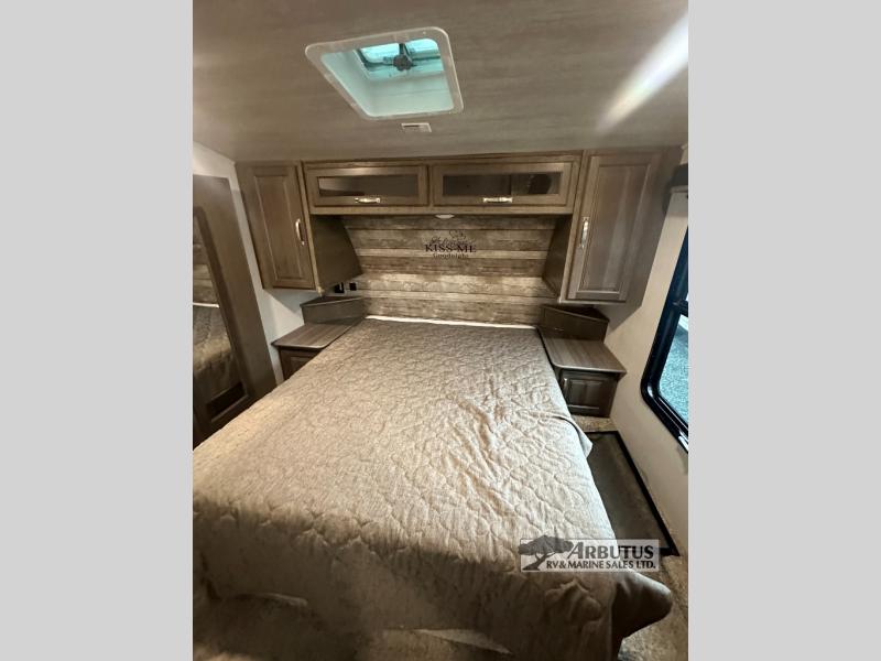 Used 2022 Keystone RV Cougar Half-Ton 25RES Fifth Wheel at Arbutus RV ...