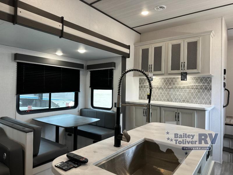 New 2024 Keystone RV Sprinter 35BH Fifth Wheel at Bailey Toliver RV ...