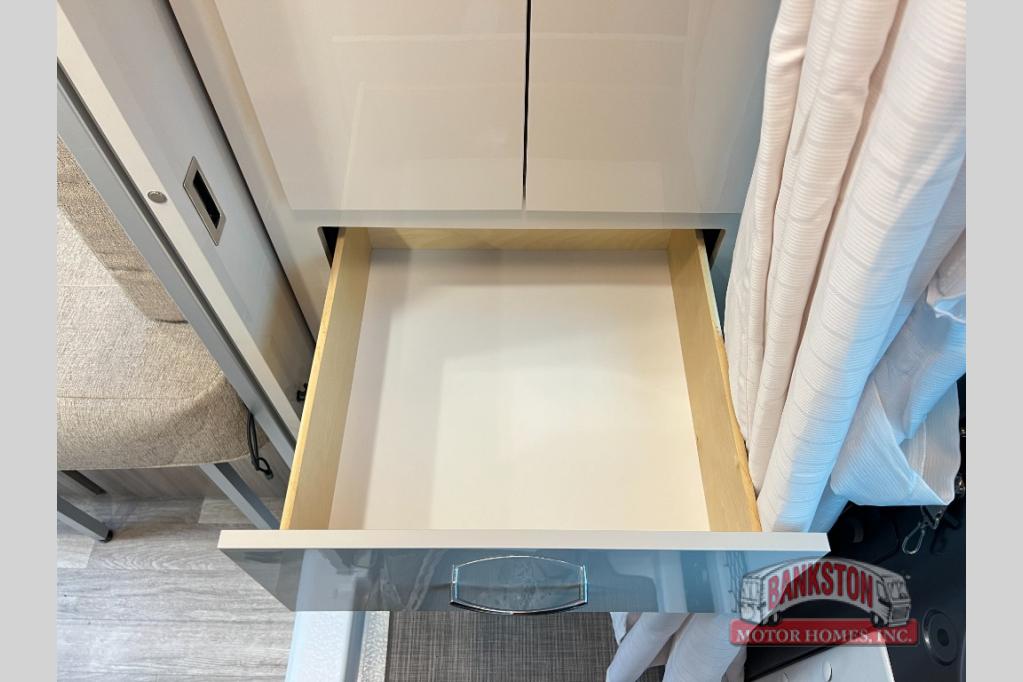 New 2025 Thor Motor Coach Scope 18G Motor Home Class B at Bankston ...