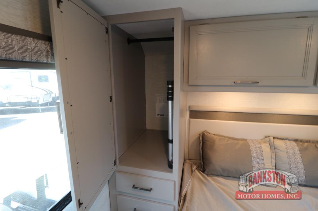 New 2024 Thor Motor Coach Chateau 28Z Motor Home Class C at Bankston ...