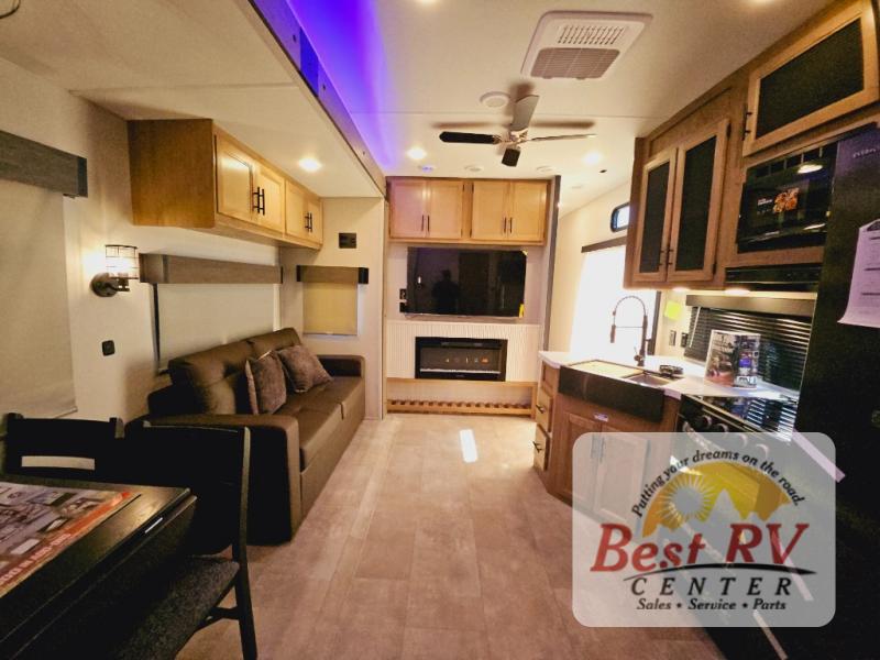 New 2025 Forest River RV Cherokee Timberwolf Black Label 39HBABL ...