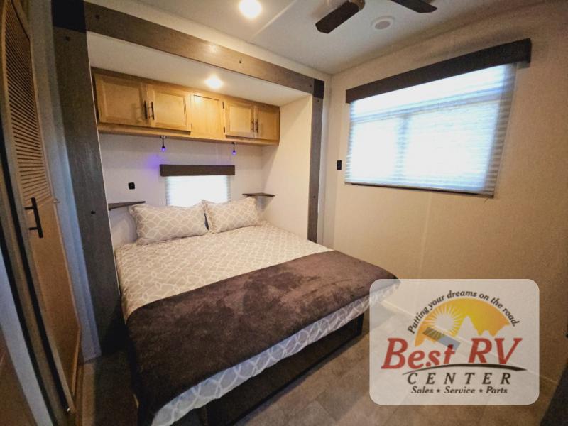 New 2025 Forest River RV Cherokee Timberwolf Black Label 39HBABL ...