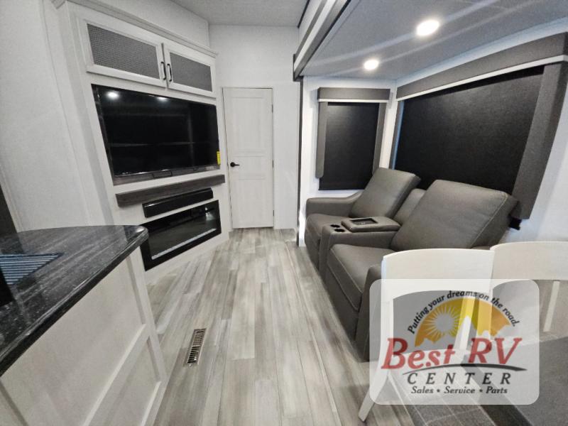 New 2025 Keystone RV Sprinter 3810QBS Fifth Wheel at Best RV Center ...