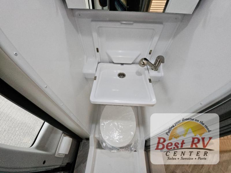 New 2025 Coachmen RV Beyond 22RB AWD Motor Home Class B at Best RV ...