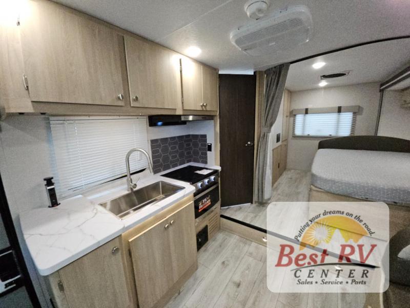 New 2025 Coachmen RV Leprechaun 230FS Ford 350 Motor Home Class C at ...