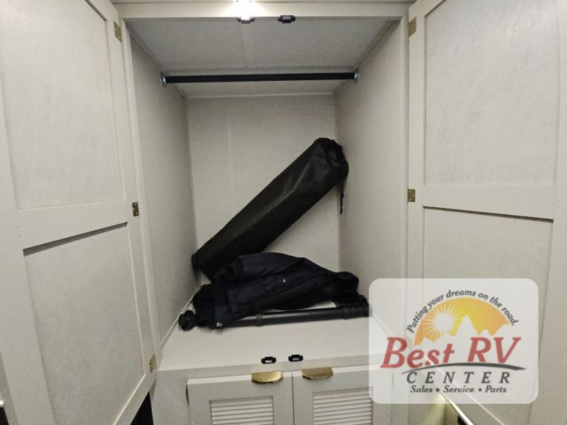 New 2025 Coachmen RV Prism Elite 24MBE Motor Home Class C - Diesel at ...