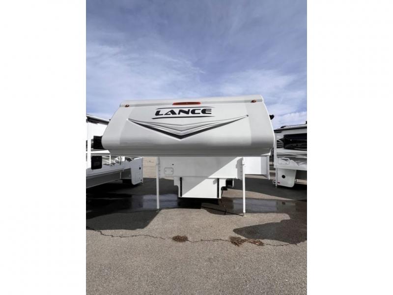 New 2025 Lance Lance Truck Campers 975 Truck Camper at RVing Planet ...
