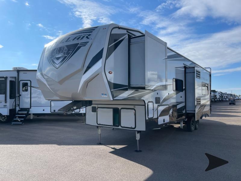 Used 2022 Eclipse Stellar Wide Lite 3322DBG Toy Hauler Fifth Wheel at ...