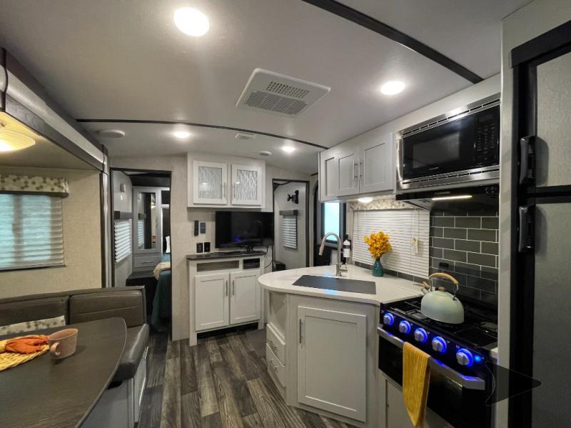 Used 2020 Keystone RV Premier Ultra Lite 22RBPR Travel Trailer at Bish ...