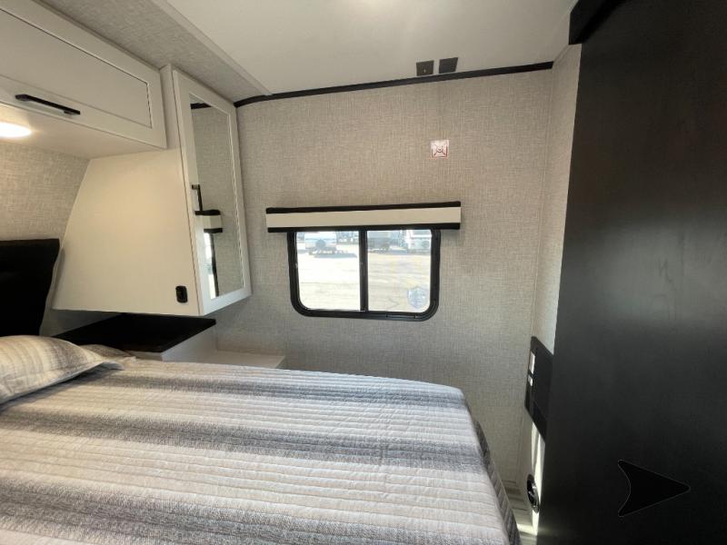 New 2025 Jayco Jay Feather 25RB Travel Trailer at Bish's RV | Junction ...