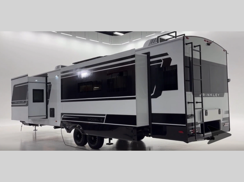 New 2025 Brinkley Model Z Air 310 Travel Trailer at Bish's RV | Junction City, OR | #98011