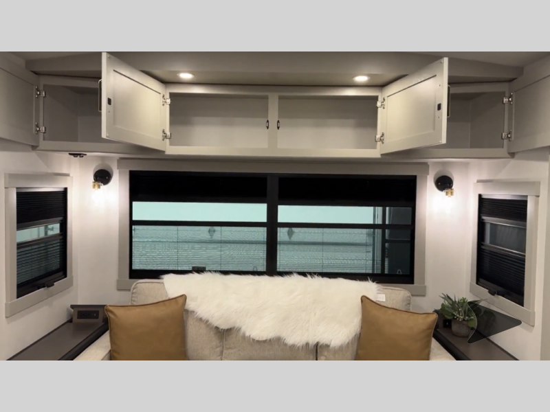 New 2025 Brinkley Model Z Air 310 Travel Trailer at Bish's RV | Junction City, OR | #98011