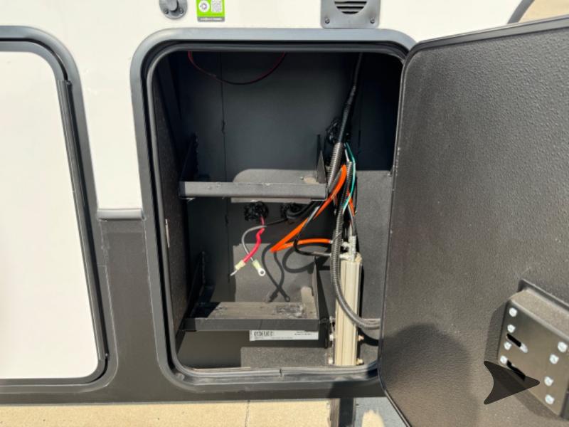 New 2025 Keystone RV Alpine Avalanche Edition 346FL Fifth Wheel at Bish ...