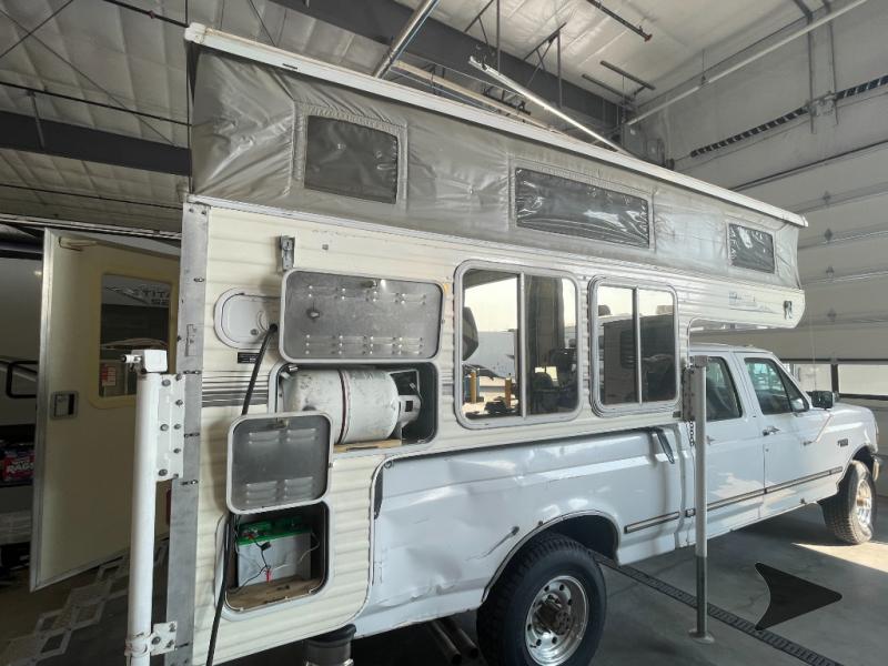 Used 2003 Hallmark UTE LTD Short Bed Truck Camper at Bish's RV ...