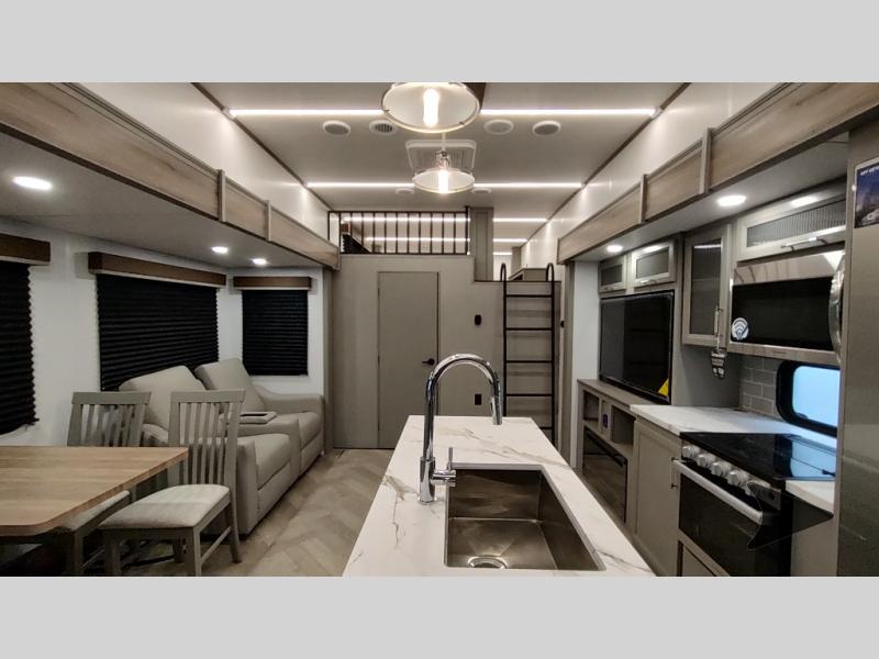 New 2025 Keystone RV Sprinter 3920DSL* Fifth Wheel at Bish's RV ...