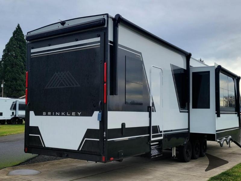 New 2026 Brinkley Model G 4100 Toy Hauler Fifth Wheel at Bish's RV | Pick Up, ID | #L98542