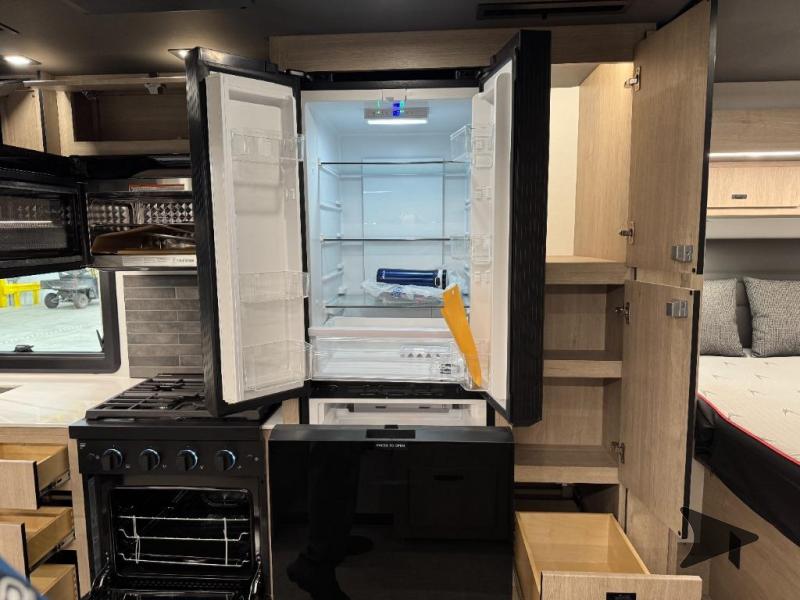 New 2026 Grand Design Lineage Series F 31ZW Motor Home Class C at Bish ...