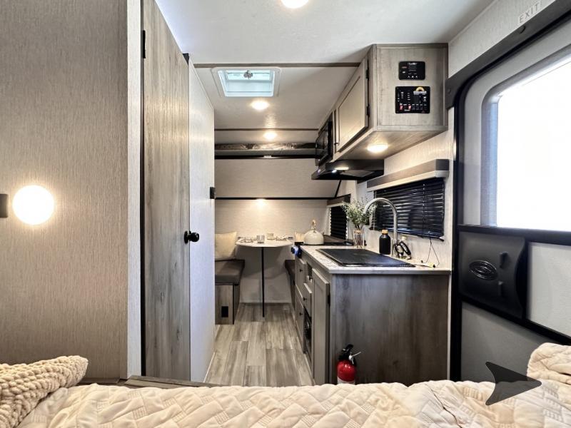 New 2025 Wayfinder RV GO LITE SKYBREAKER Travel Trailer at Bish's RV | Junction City, OR | #95238