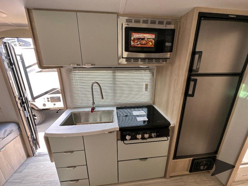 New 2024 Winnebago Micro Minnie 2108TB Travel Trailer at Bish's RV ...