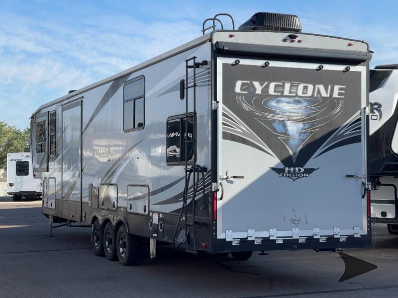 Used 2021 Heartland Cyclone 4214 Toy Hauler Fifth Wheel at Bish's RV ...