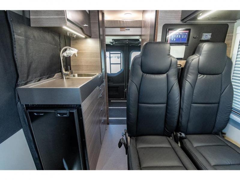 New 2025 Entegra Coach Launch 19Y Motor Home Class B at Blue Compass RV ...