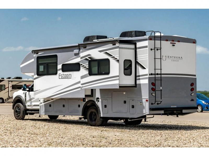 New 2025 Entegra Coach Esteem XL 32U Motor Home Super C - Diesel at ...