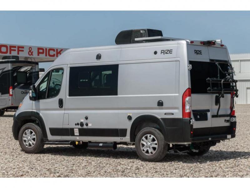 New 2025 Thor Motor Coach Rize 18G Motor Home Class B at Blue Compass ...