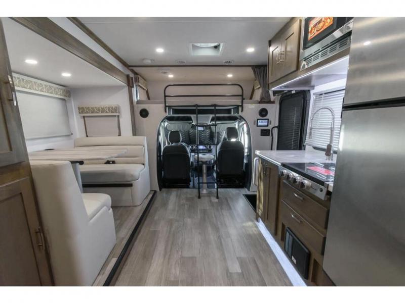 New 2025 Dynamax isata 3 24FW Motor Home Class C - Diesel at Blue ...