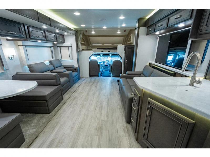 New 2025 Entegra Coach Accolade XL 37M Motor Home Super C - Diesel at ...