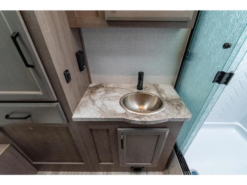 New 2025 Fleetwood RV Altitude 27U Motor Home Class C at Blue Compass ...