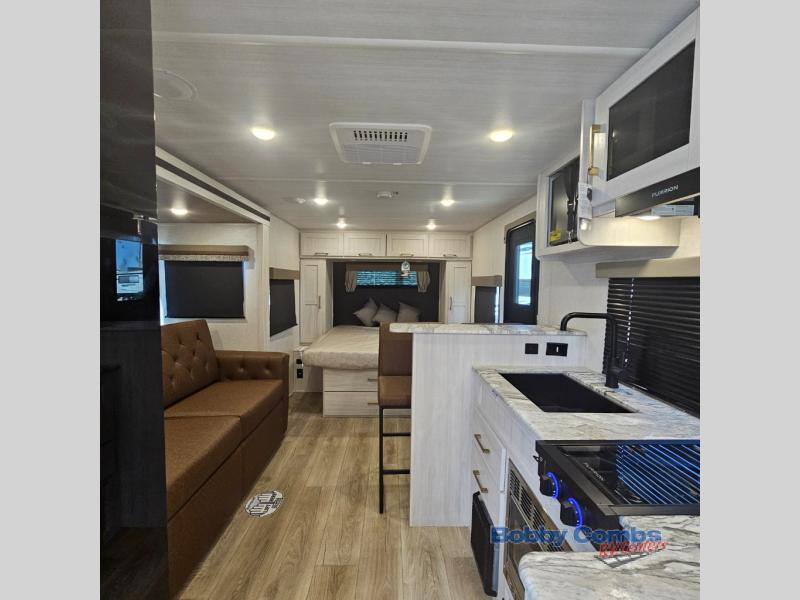 New 2024 Forest River RV Surveyor Legend 19SSLE Travel Trailer at Bobby ...