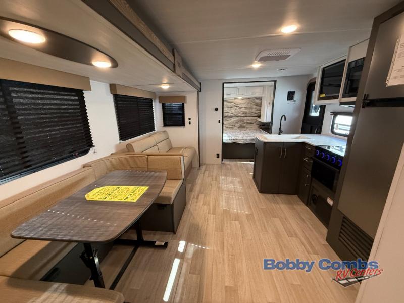 New 2025 Keystone RV Bullet Classic 2840QB Travel Trailer at Bobby ...