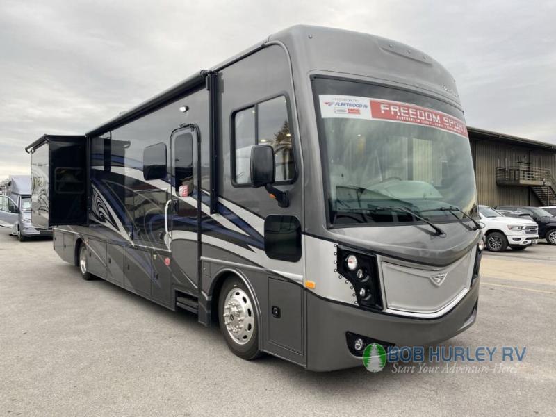 New 2023 Fleetwood RV Pace Arrow 36U Motor Home Class A - Diesel at Bob ...