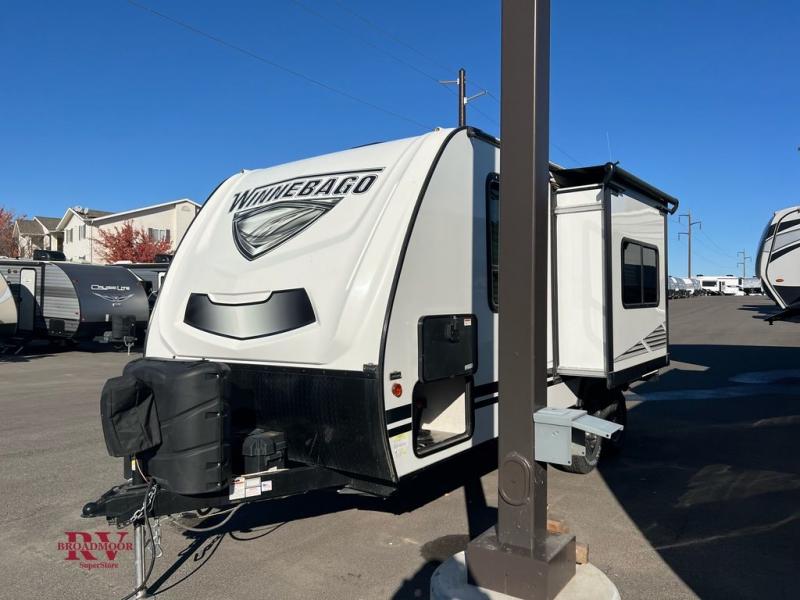 Used 2020 Winnebago Industries Towables Micro Minnie 2106FBS Travel ...