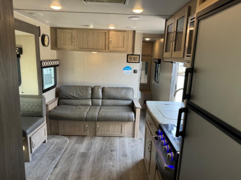 Used 2021 Coachmen RV Freedom Express Ultra Lite 248RBS Travel Trailer ...