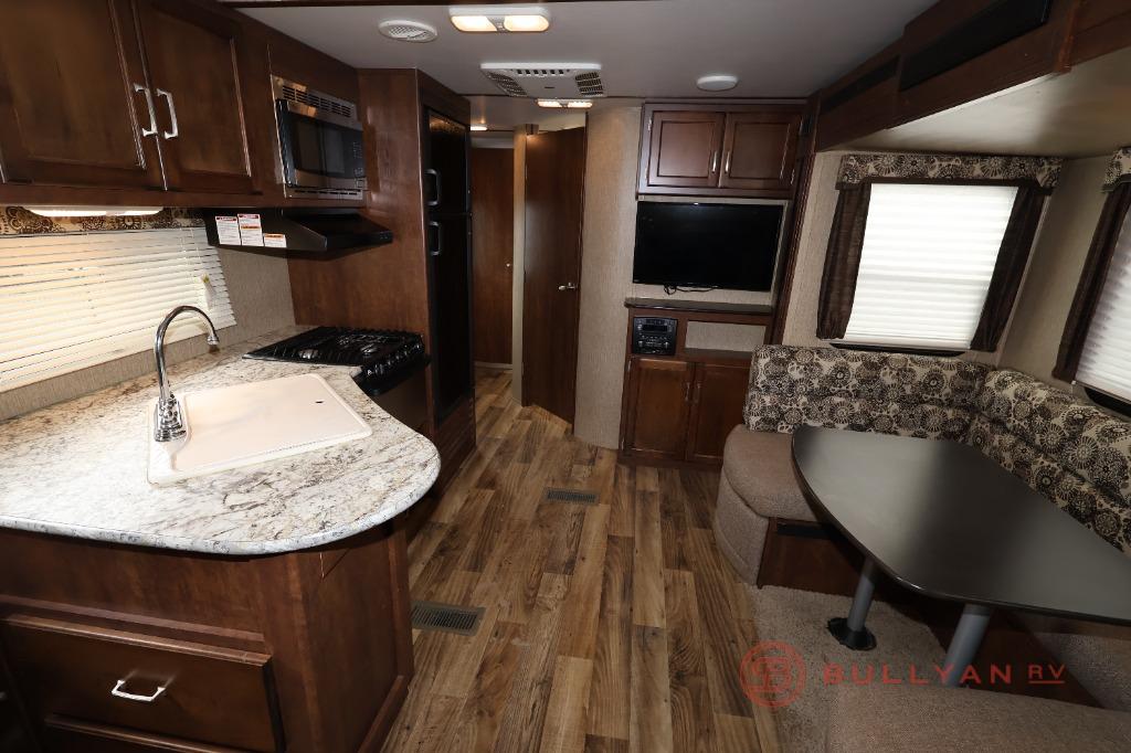 Used 2017 Keystone RV Outback Ultra Lite 272UFL Travel Trailer at ...
