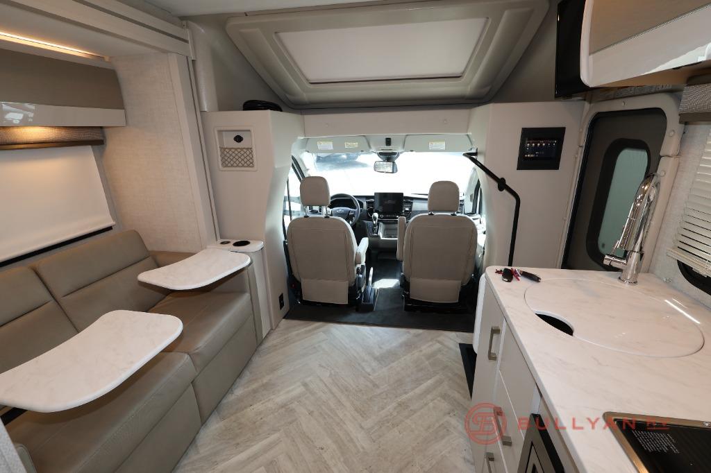 New 2026 Thor Motor Coach Gemini AWD 24KB Motor Home Class B+ at ...