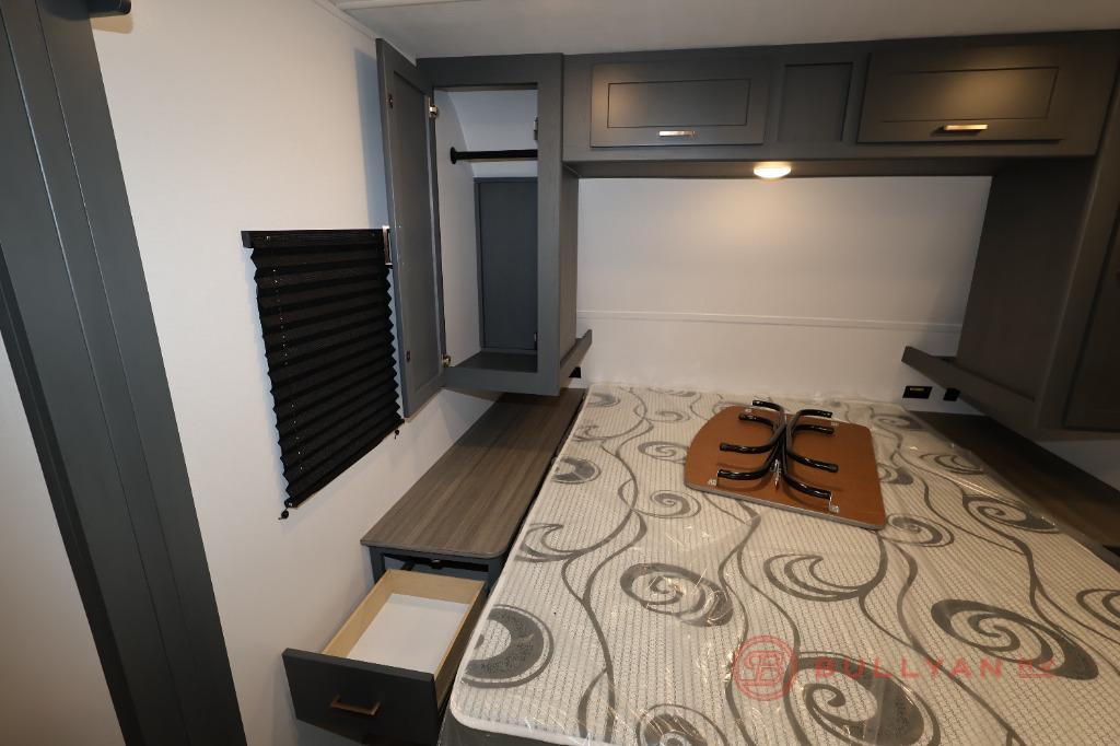 New 2025 Keystone RV Bullet Classic 1840RB Travel Trailer at Bullyan RV ...