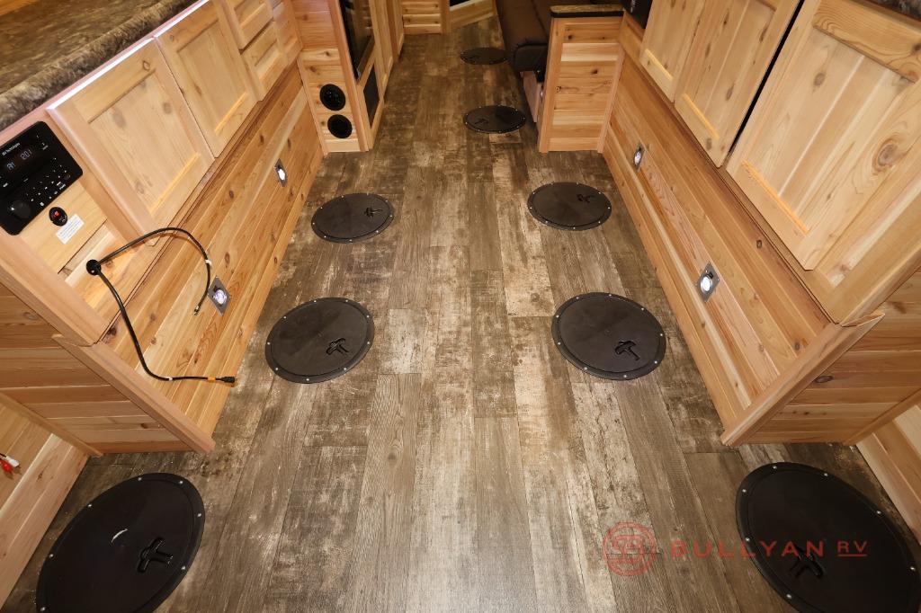 New 2025 Ice Castle Fish Houses 8x24 Grand Castle Platinum Edition Fish ...